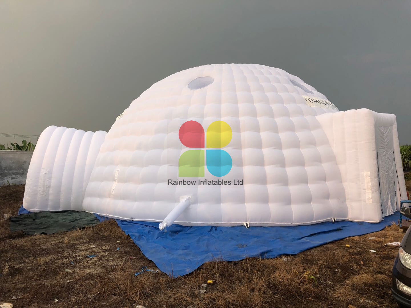 Commercial White Big Inflatable Igloo Dome tent from China manufacturer ...