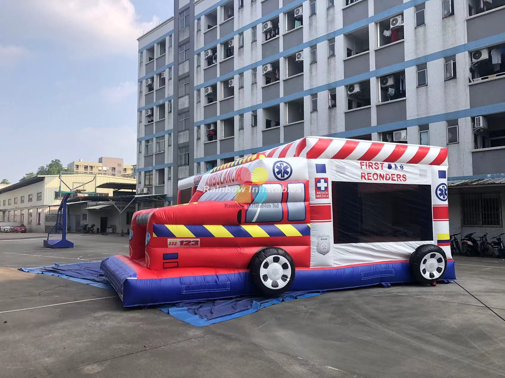 Inflatable Ambulance Hospital combo from China manufacturer - Rainbow ...